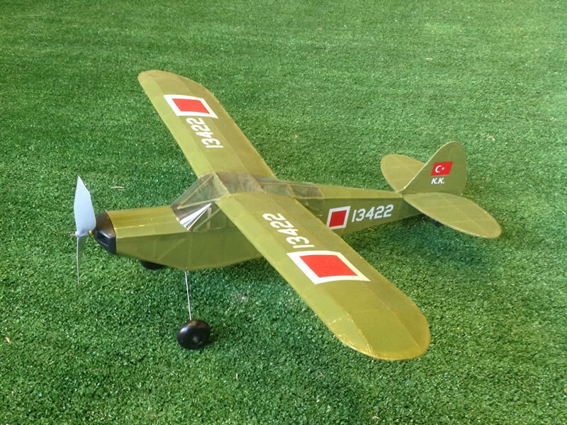 RC-Modellflugzeuge Holzbausätze